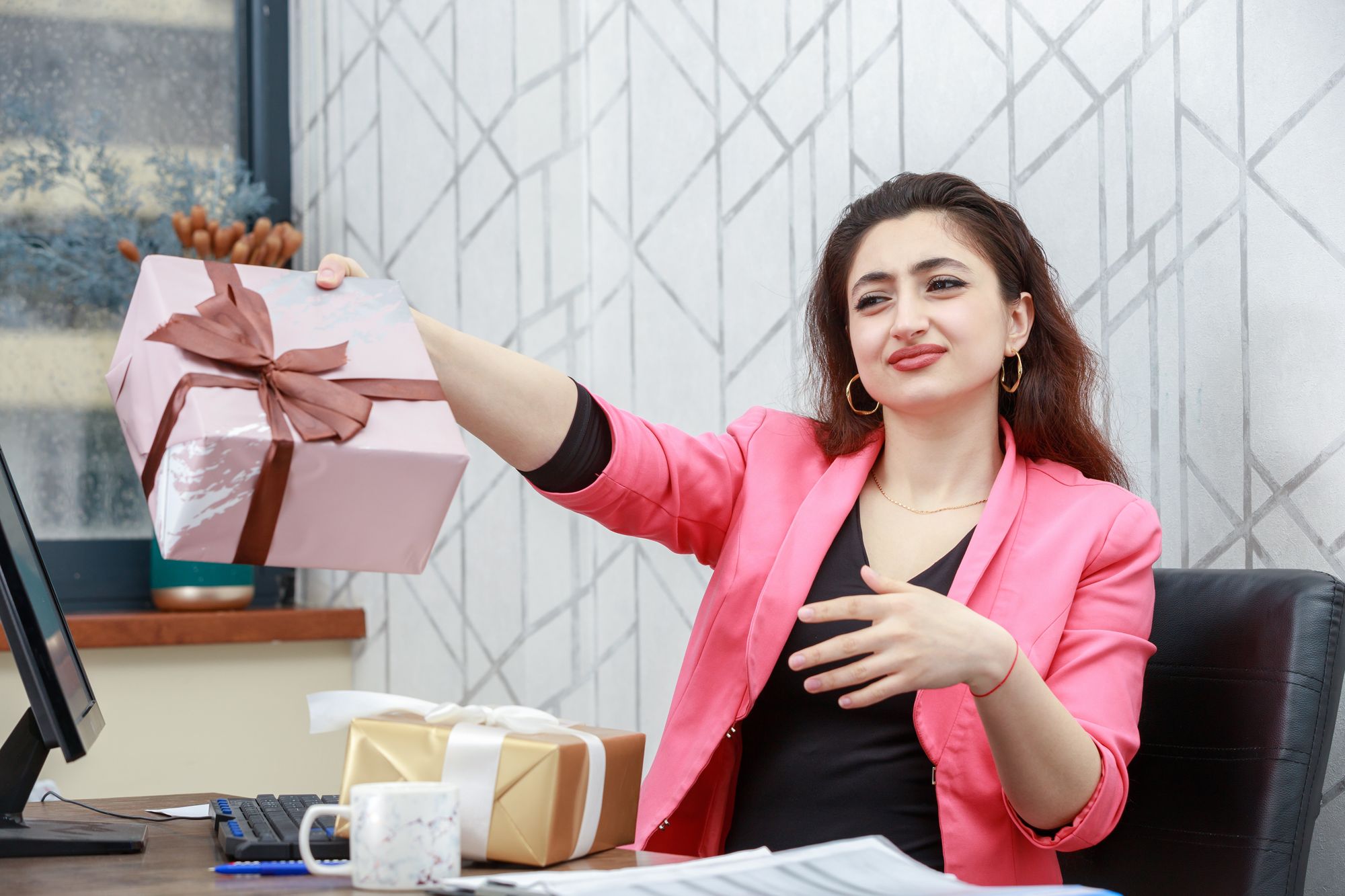 7 Amazing Prize Ideas for Your Next Ecommerce Giveaway Campaign